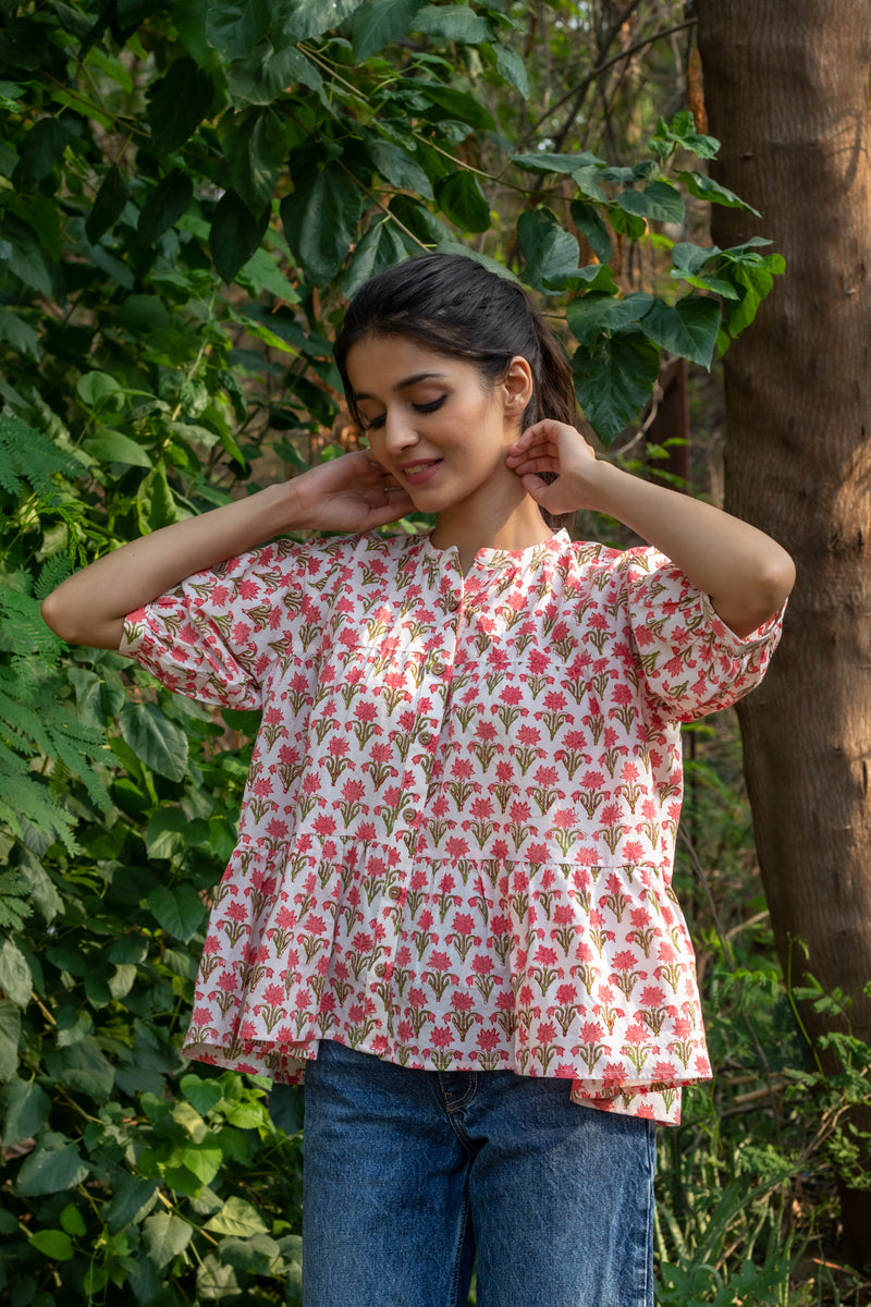 Charlie Block Print Top - Red Motif – The August Co.